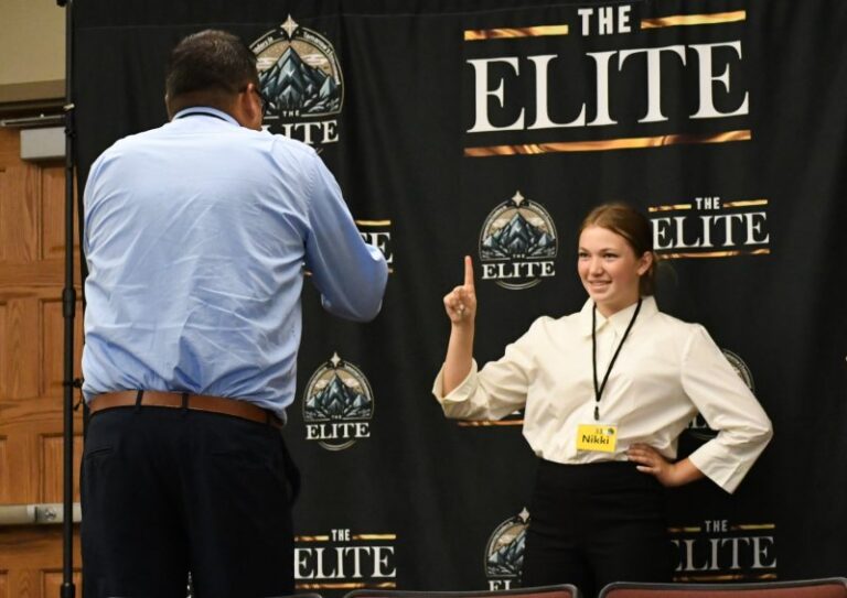The Elite Leadership Summit aims to help future leaders grow